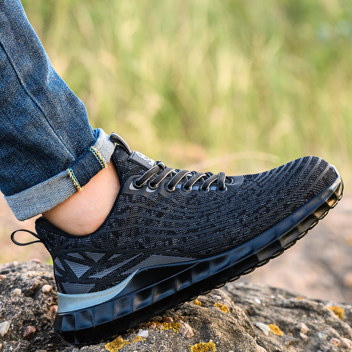 TruTuff SATURN Lightweight Work & Safety Shoe, Stylish Sneakers ...